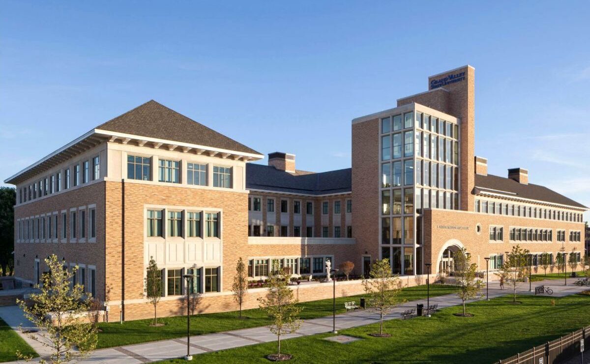 GVSU Yields Massive Energy Savings by Installing a MeeFog ...